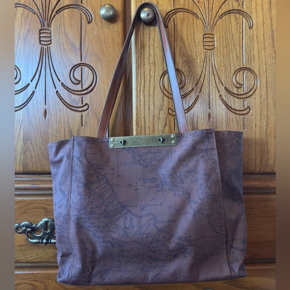 Patricia Nash | Bags | Patricia Nash Silvi Turn Lock Travel Tote Bag ...